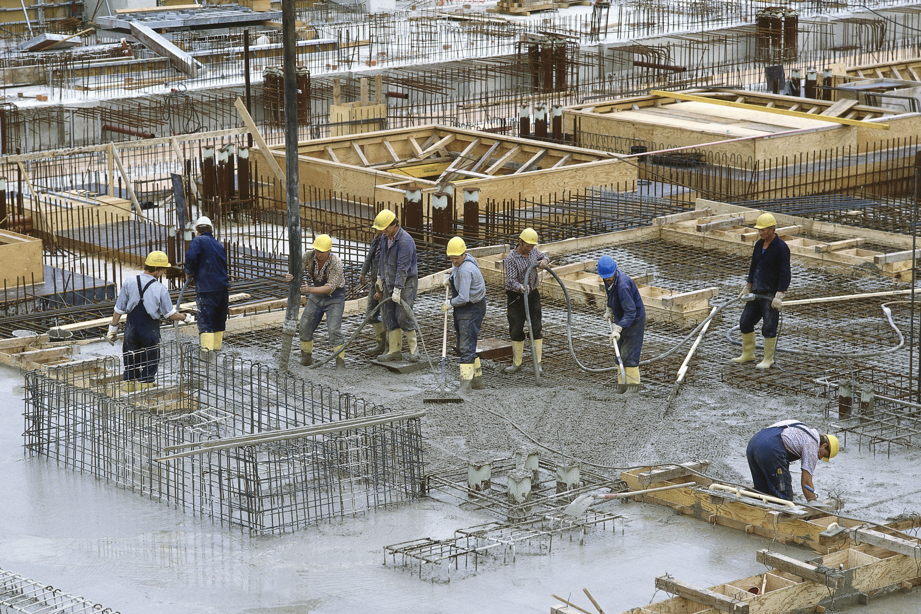 Are lower German wages creating current account imbalances in the euro ...