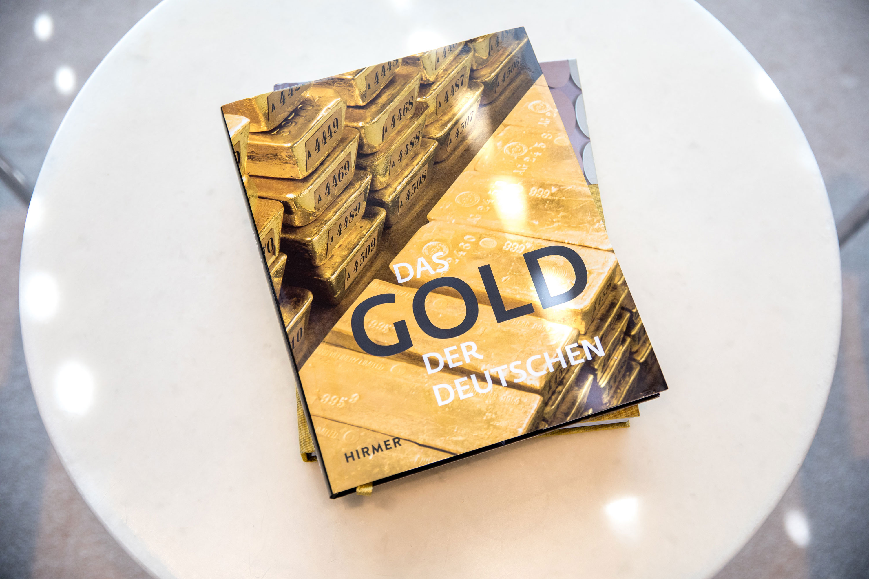 Bundesbank unveils book on Germany’s gold | Deutsche Bundesbank